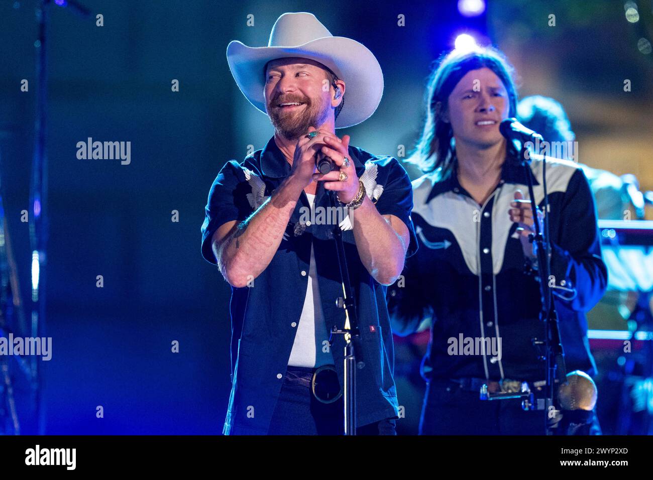 2024 cmt music show hi-res stock photography and images - Alamy