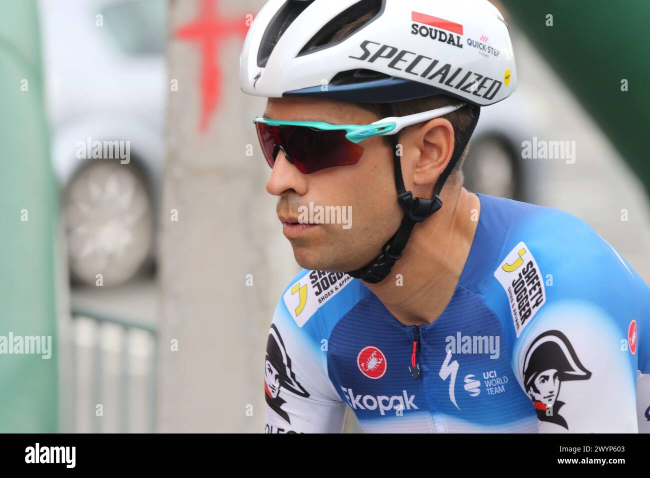 Mikel Landa Basque Soudal Quick step tems leader now hat Remco ...