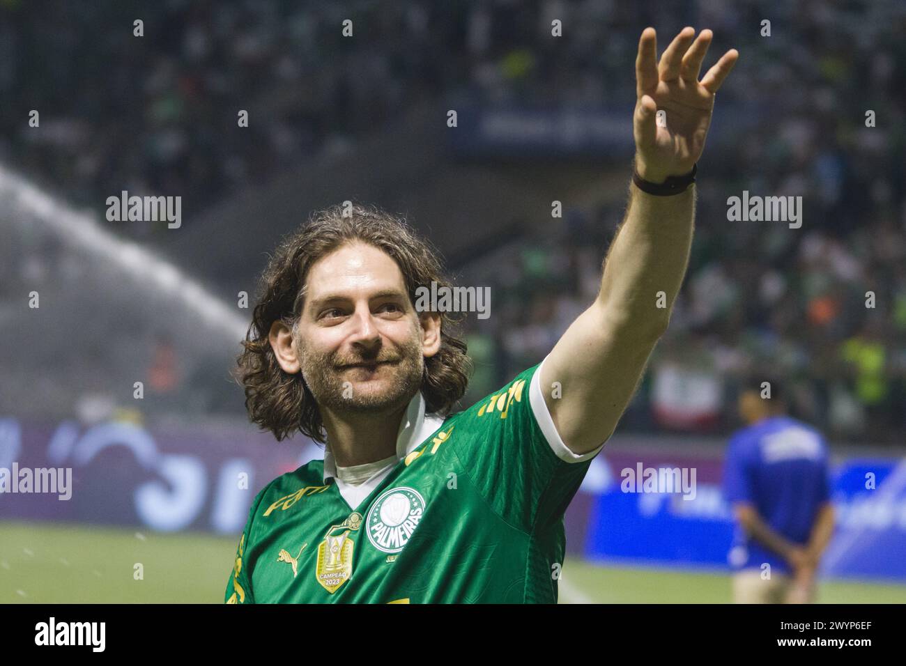 SÃO PAULO, SP - 07.04.2024: PALMEIRAS X SANTOS - Ben Spivak, bassist ...
