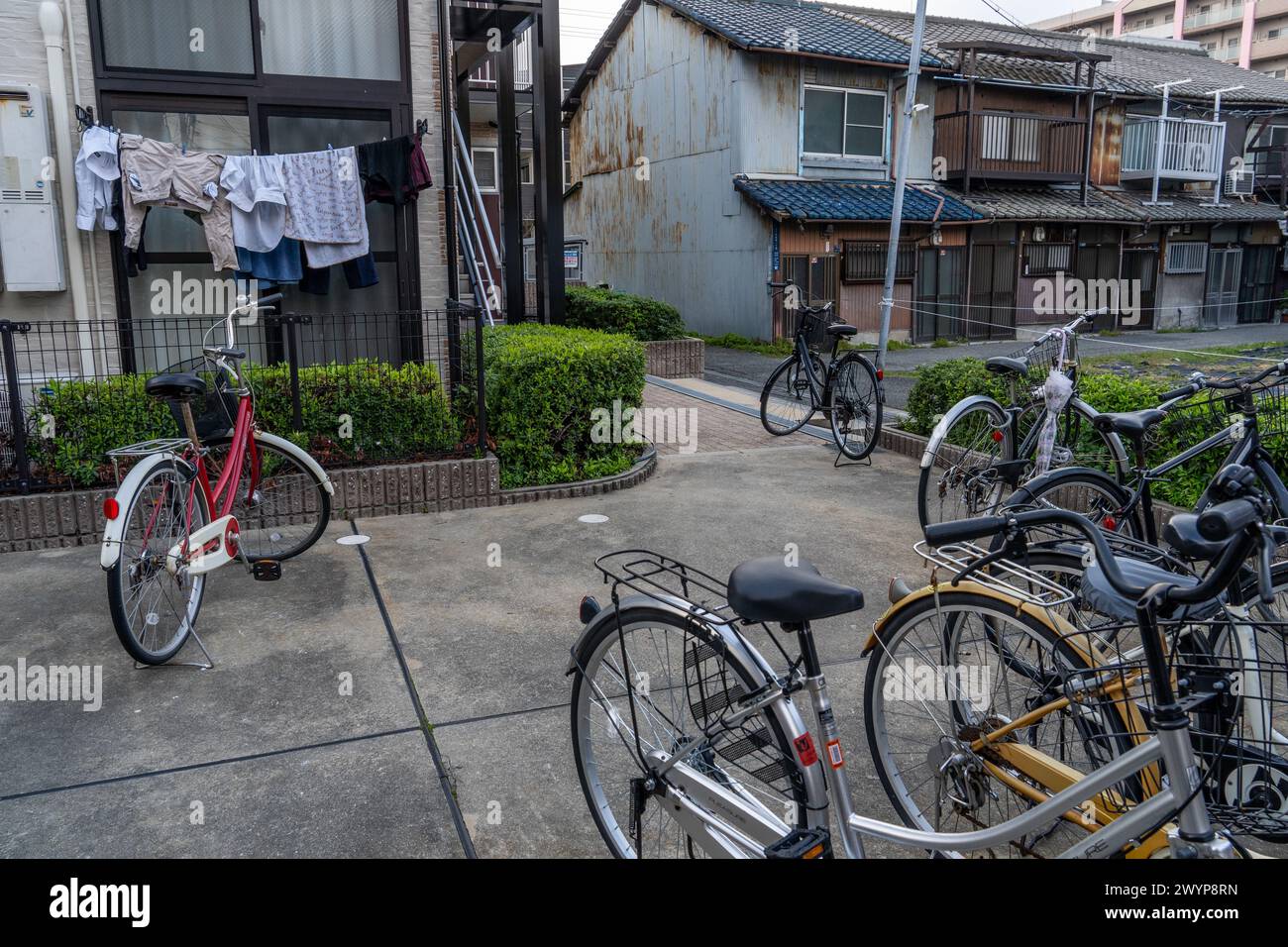 Low income neighbourhood in Osaka,Japan Stock Photo - Alamy