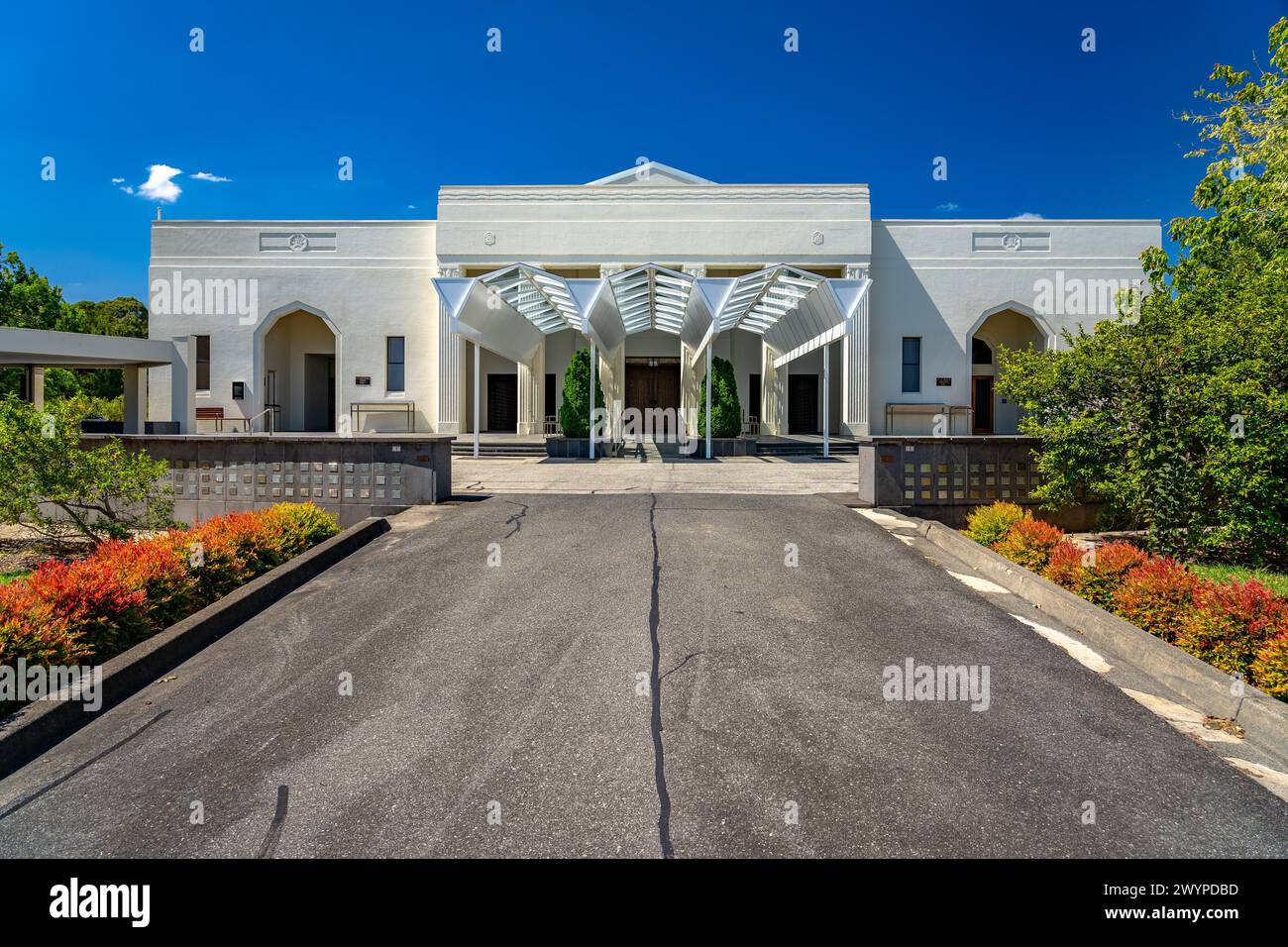 Chapel in Springvale Botanical Cemetery, Melbourne, Australia Stock ...