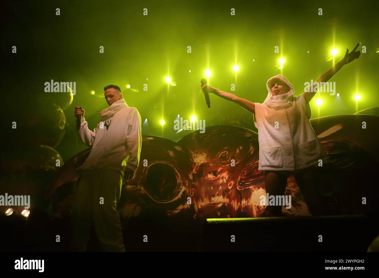 Watkin Tudor Jones alias Ninja und Anri du Toit alias Yolandi Visser ...