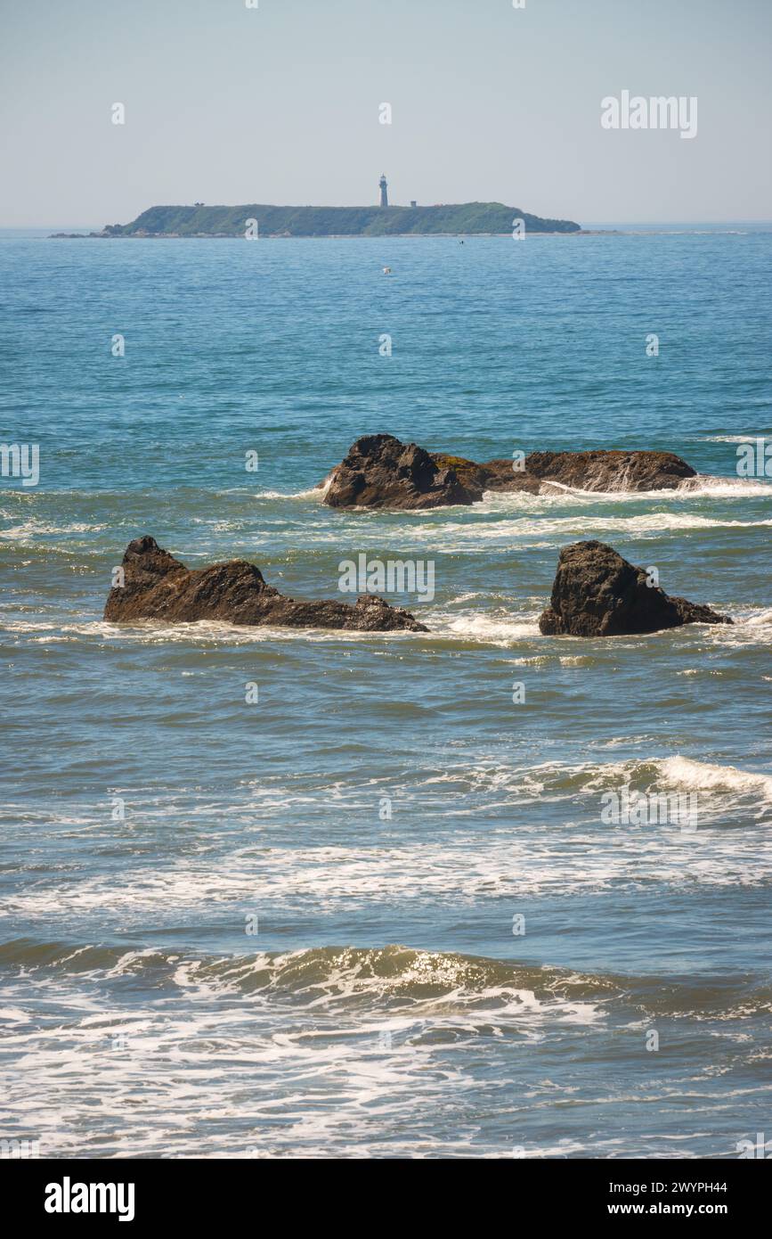 Destruction Island Lighthouse At Ruby Beach In Olympic National Park ...