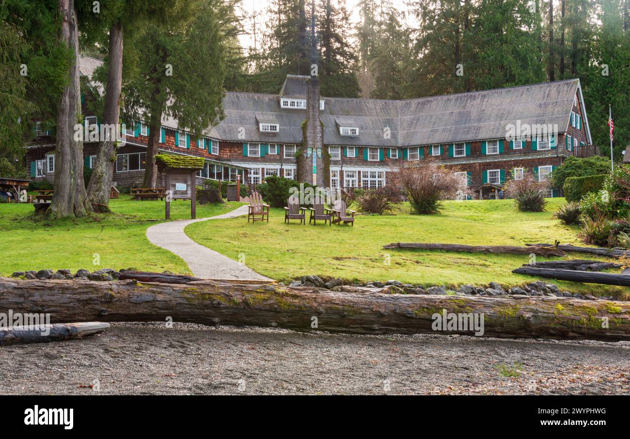Lake Quinault Lodge at Quinault Rainforest in Olympic National Park ...
