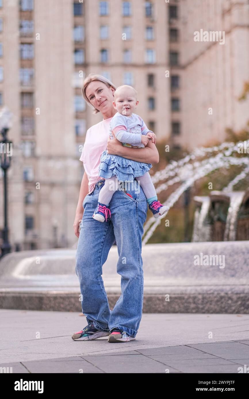 Mom daughter walk around hi-res stock photography and images - Alamy