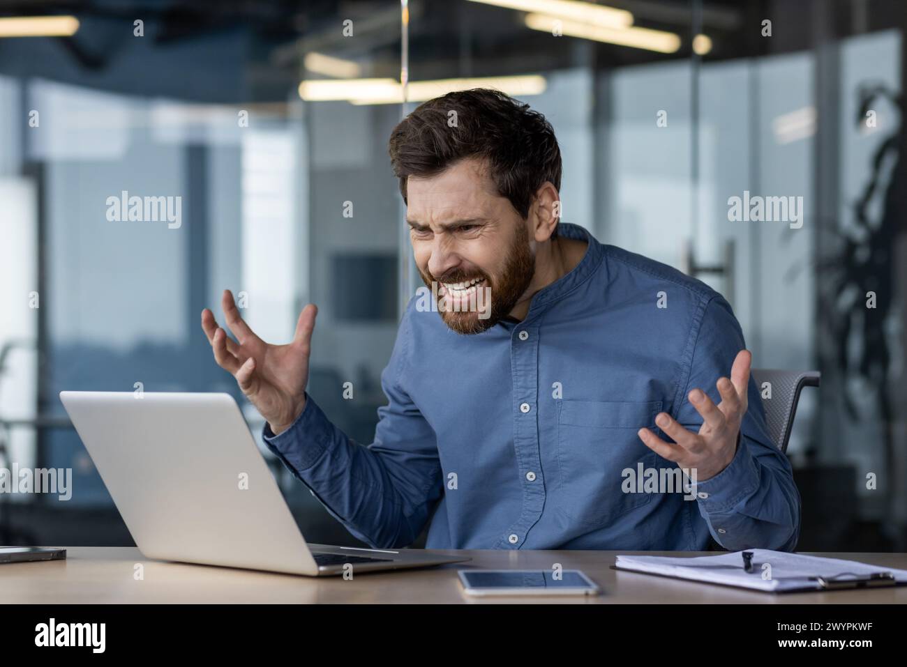 Troubleshooting fury hi-res stock photography and images - Alamy