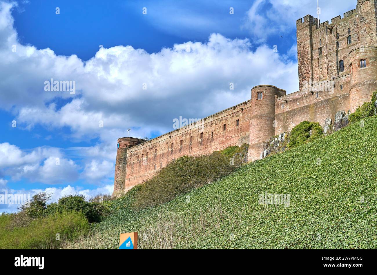 Bebbanburg castle hi-res stock photography and images - Alamy