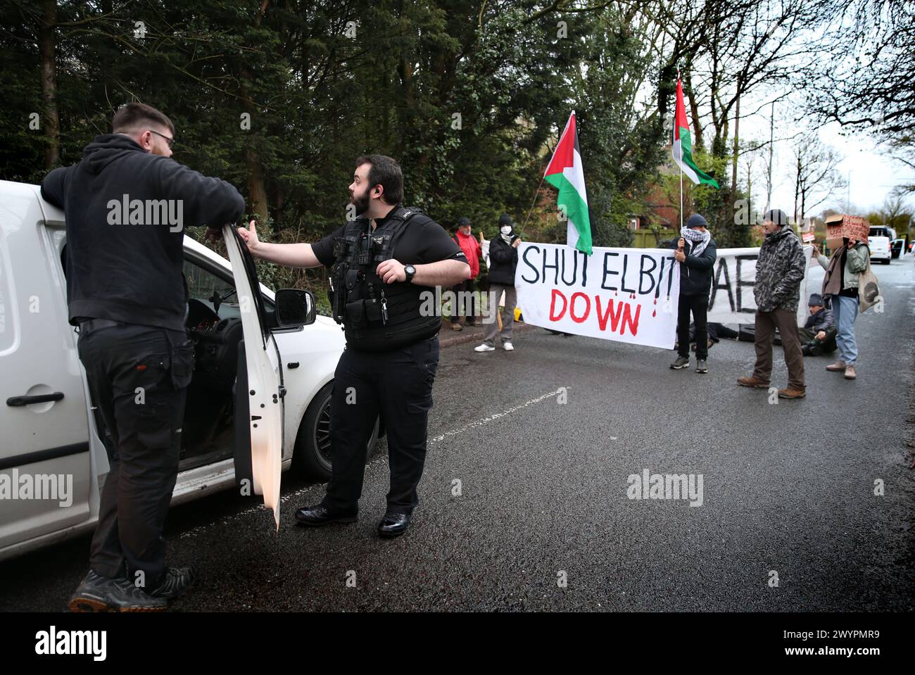 Stop killing aid workers hi-res stock photography and images - Alamy