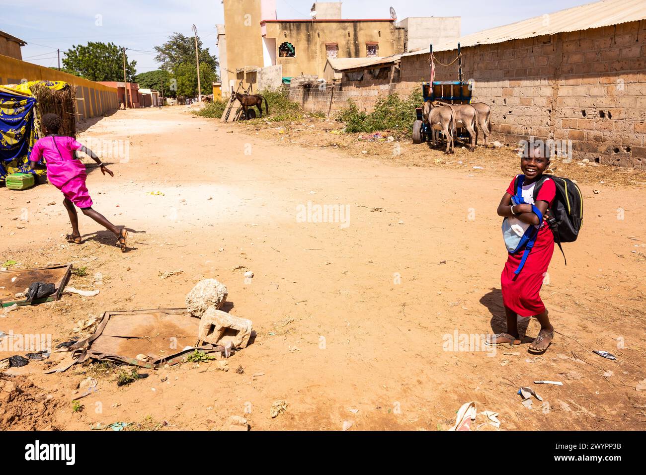 Senegal house 2021 hi-res stock photography and images - Alamy