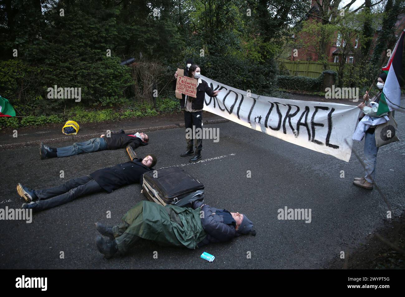 Shenstone, Staffordshire, UK. 3rd Apr, 2024. Three activists attached ...