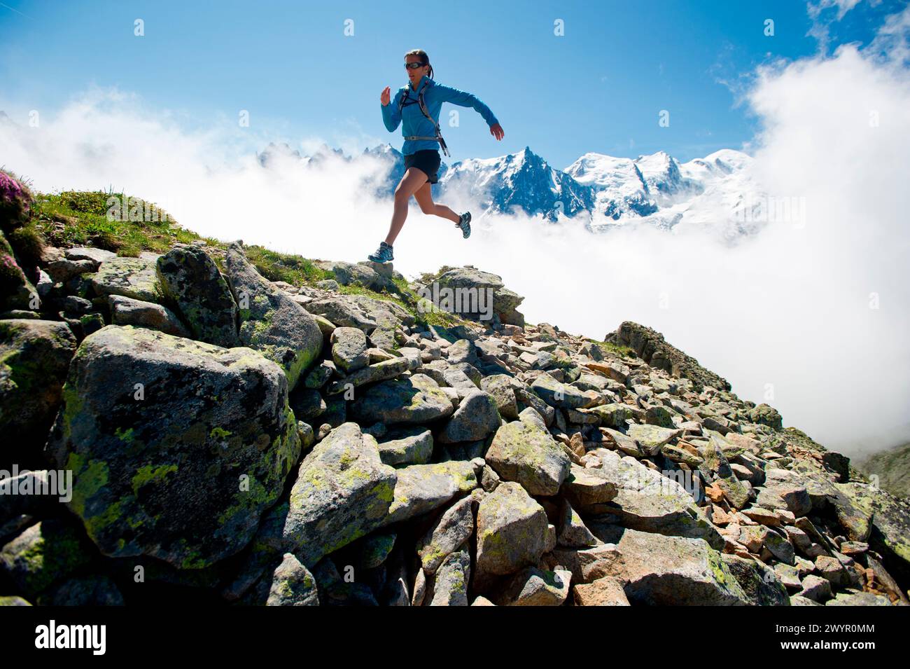 Woman free running in France Stock Photo - Alamy