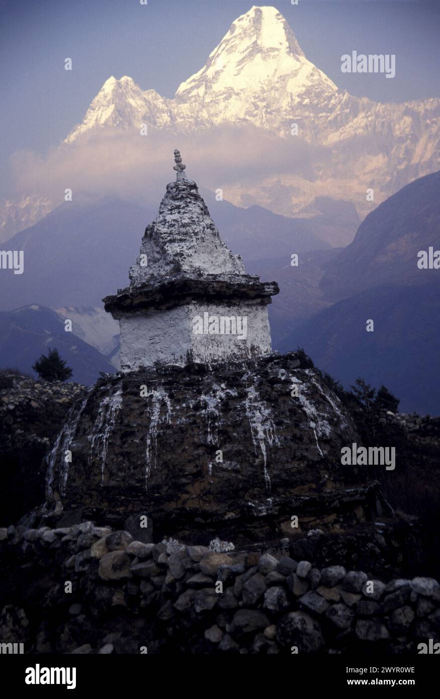 Shrine in Pangboche, Khumbu region, Himalayan Mountains, Nepal Stock ...