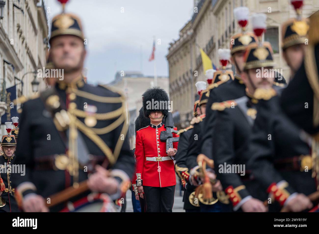 Paris, France. 08th Apr, 2024. British soldiers and Republican Guards ...
