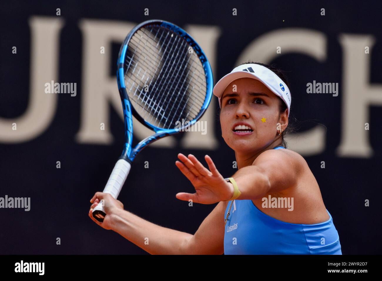 Colsanitas tennis court hi-res stock photography and images - Alamy