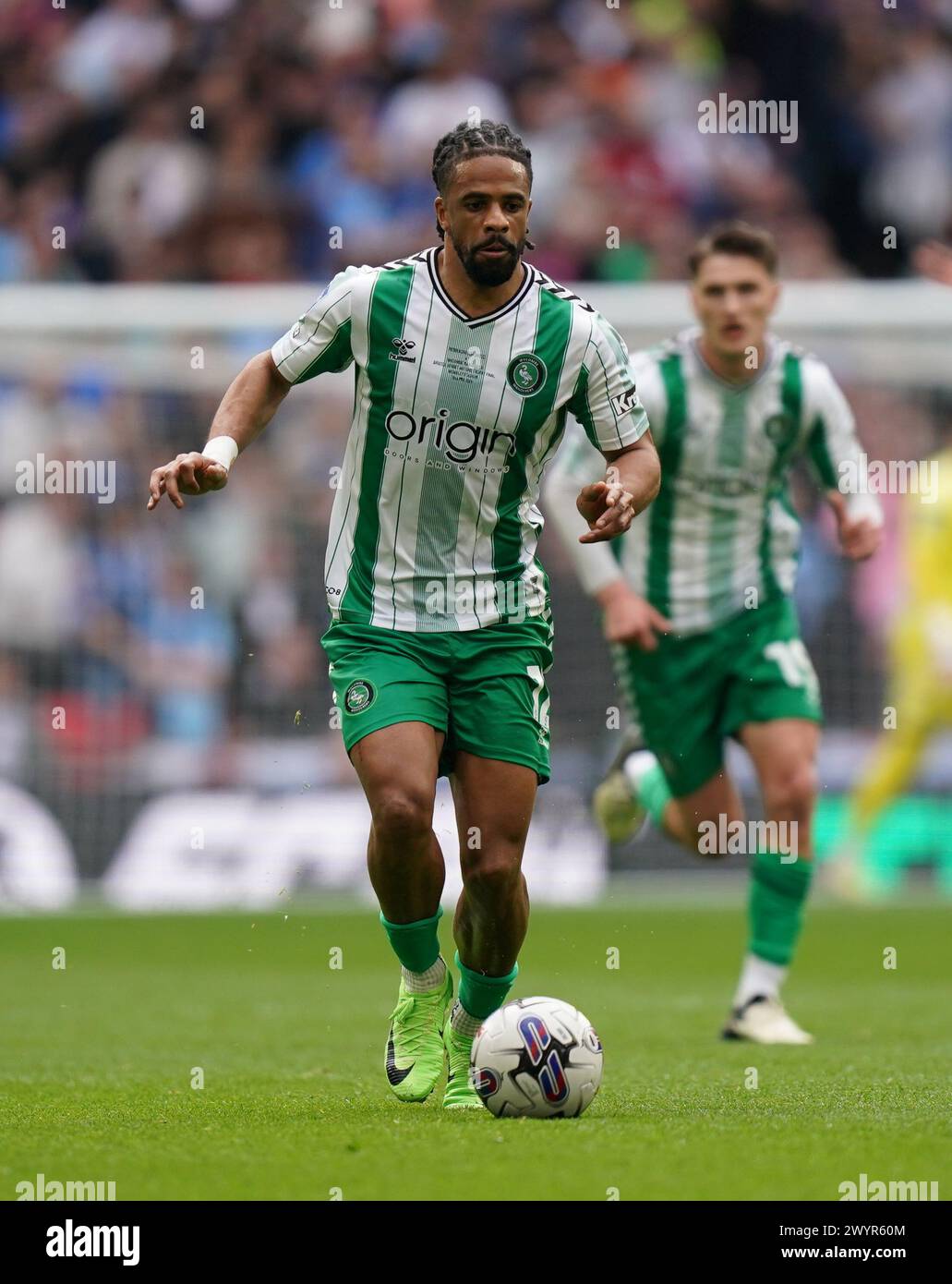 LONDON, ENGLAND - APRIL 7: Garath McCleary of Wycombe Wanderers during ...