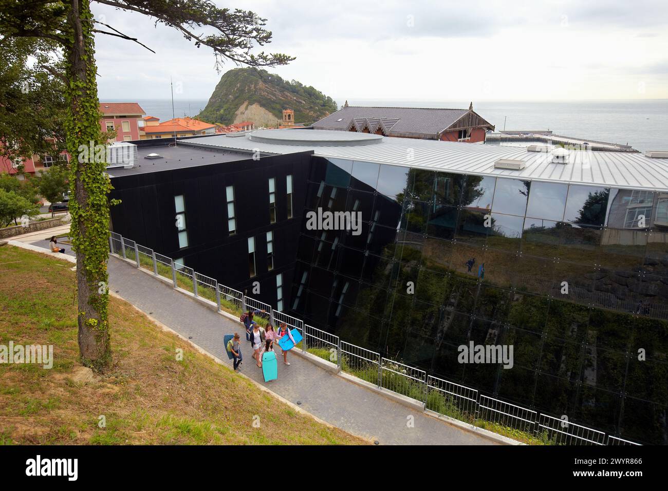 Cristobal Balenciaga Museoa (Balenciaga Museum), Getaria, Gipuzkoa ...