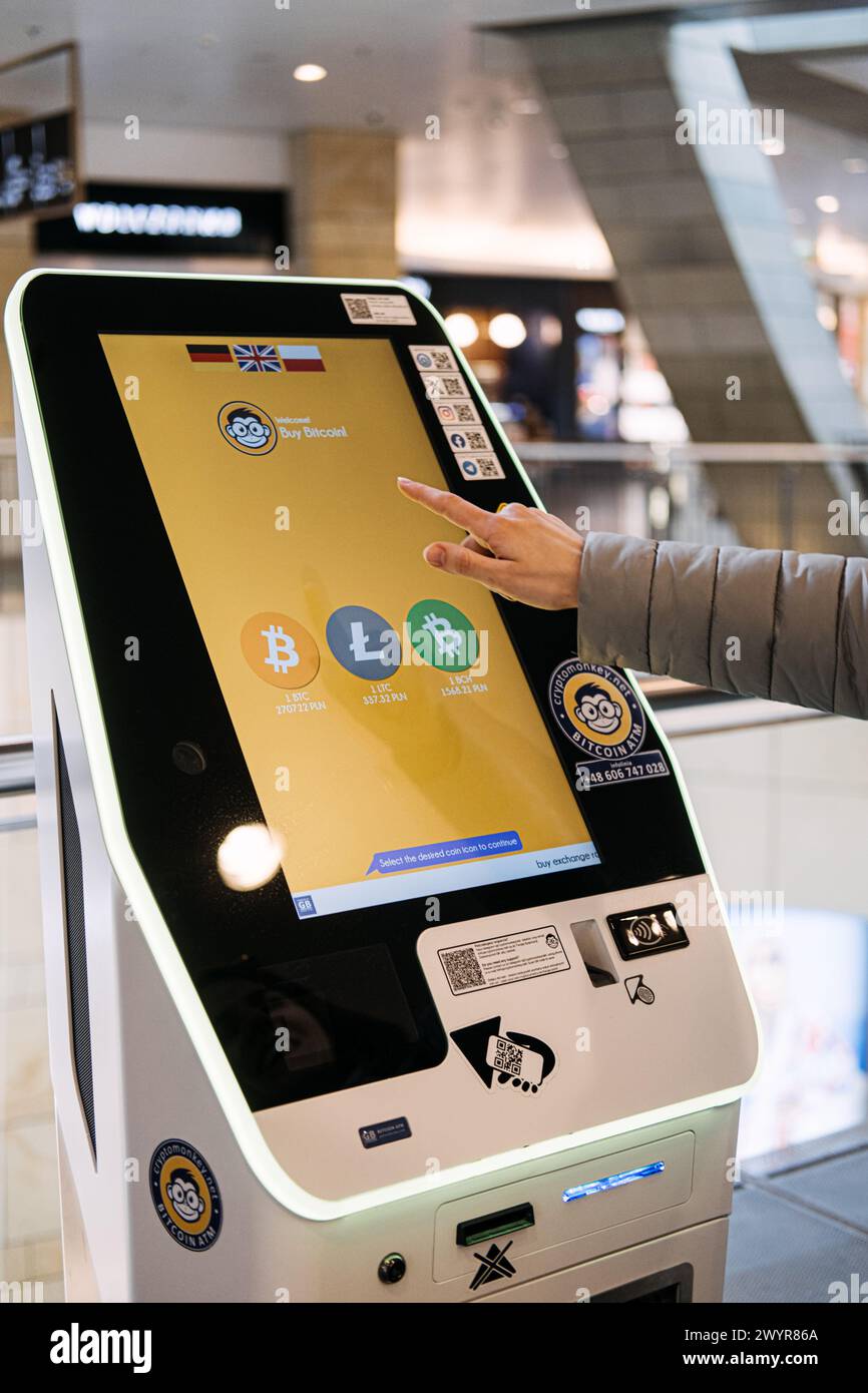 Cryptocurrency kiosk hi-res stock photography and images - Alamy
