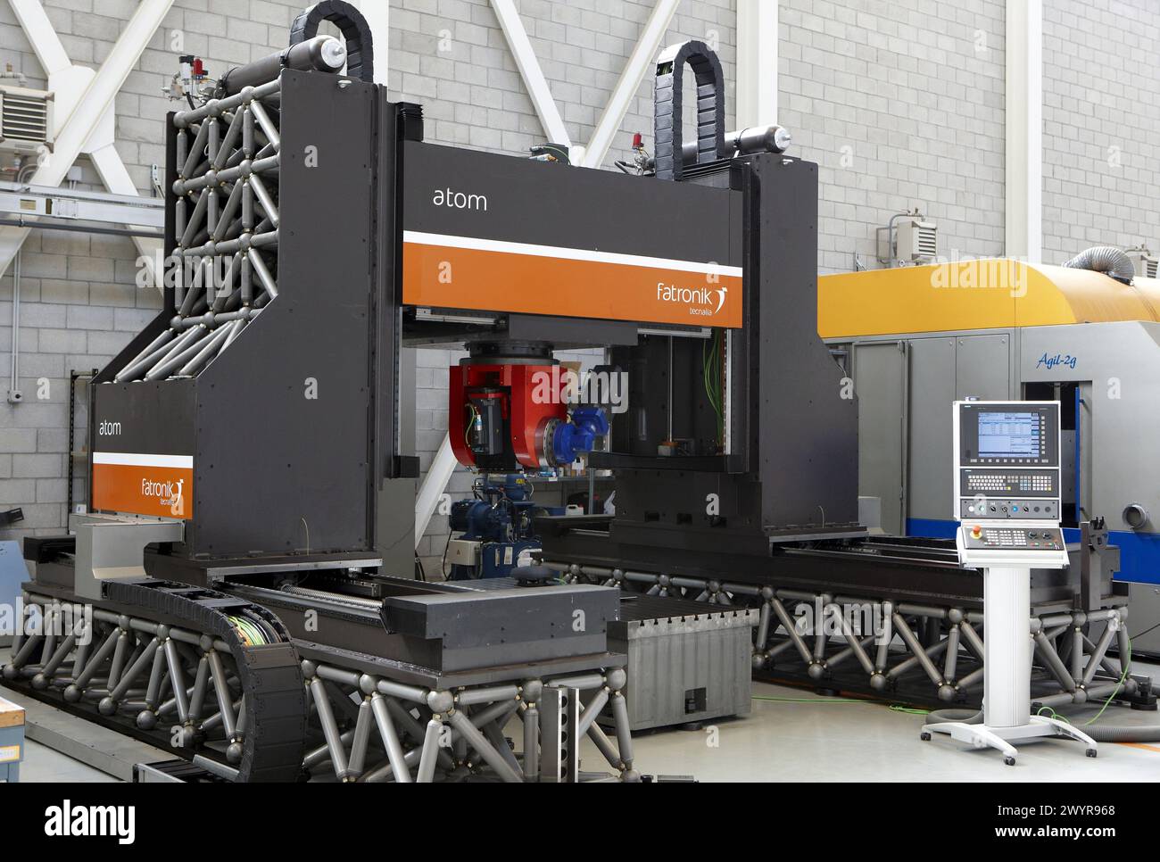 Atom friction stir welding machine, Fatronik-Tecnalia, Research and ...