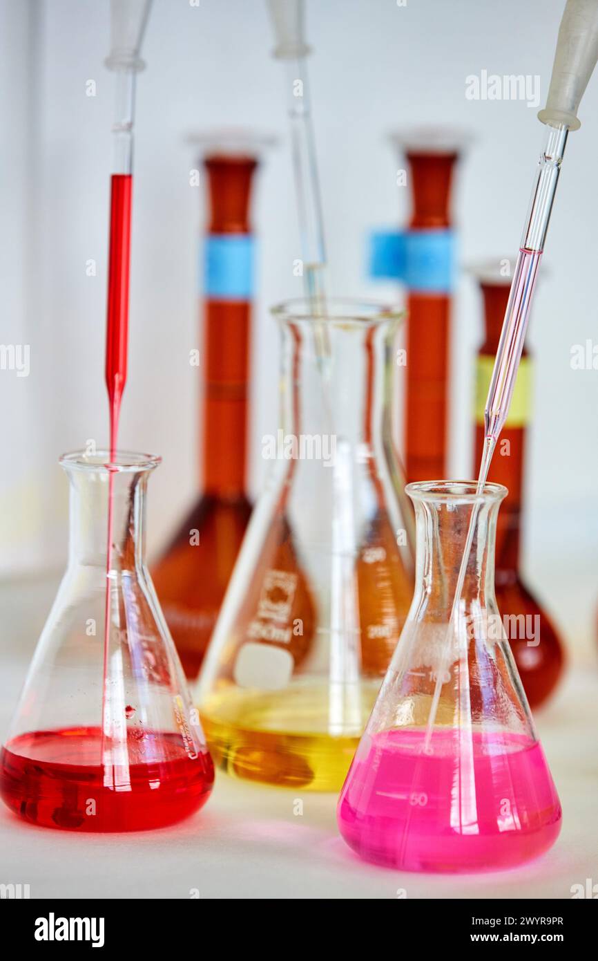 Ehu design hi-res stock photography and images - Alamy