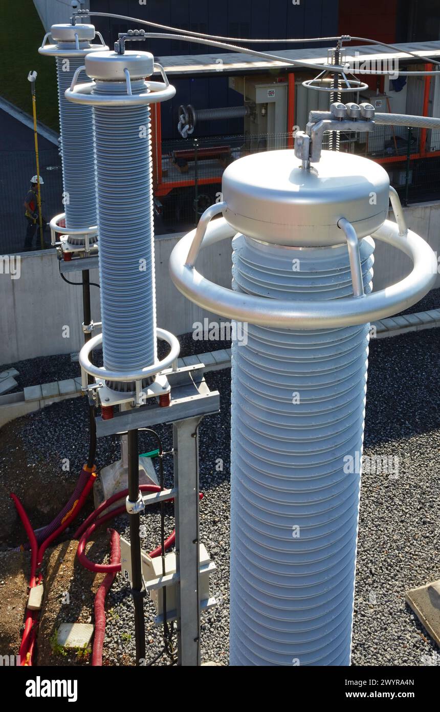 On-site commissioning, diagnostics and maintenance tests on underground ...