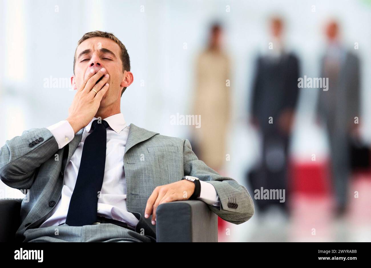 Man men male yawns yawn yawning hi-res stock photography and images - Alamy