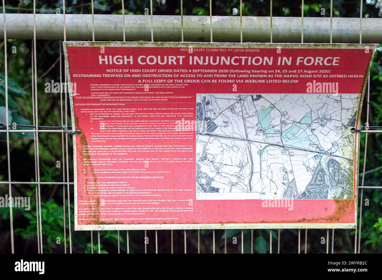 Harefield, UK. 8th April, 2024. An HS2 High Court Injunction sign on ...