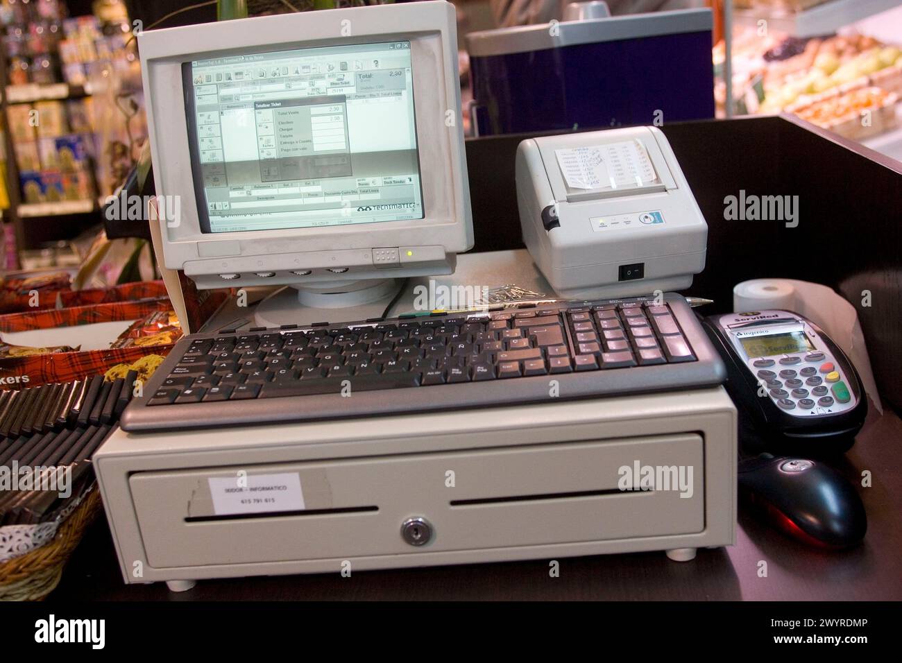 Electronic till system hi-res stock photography and images - Alamy