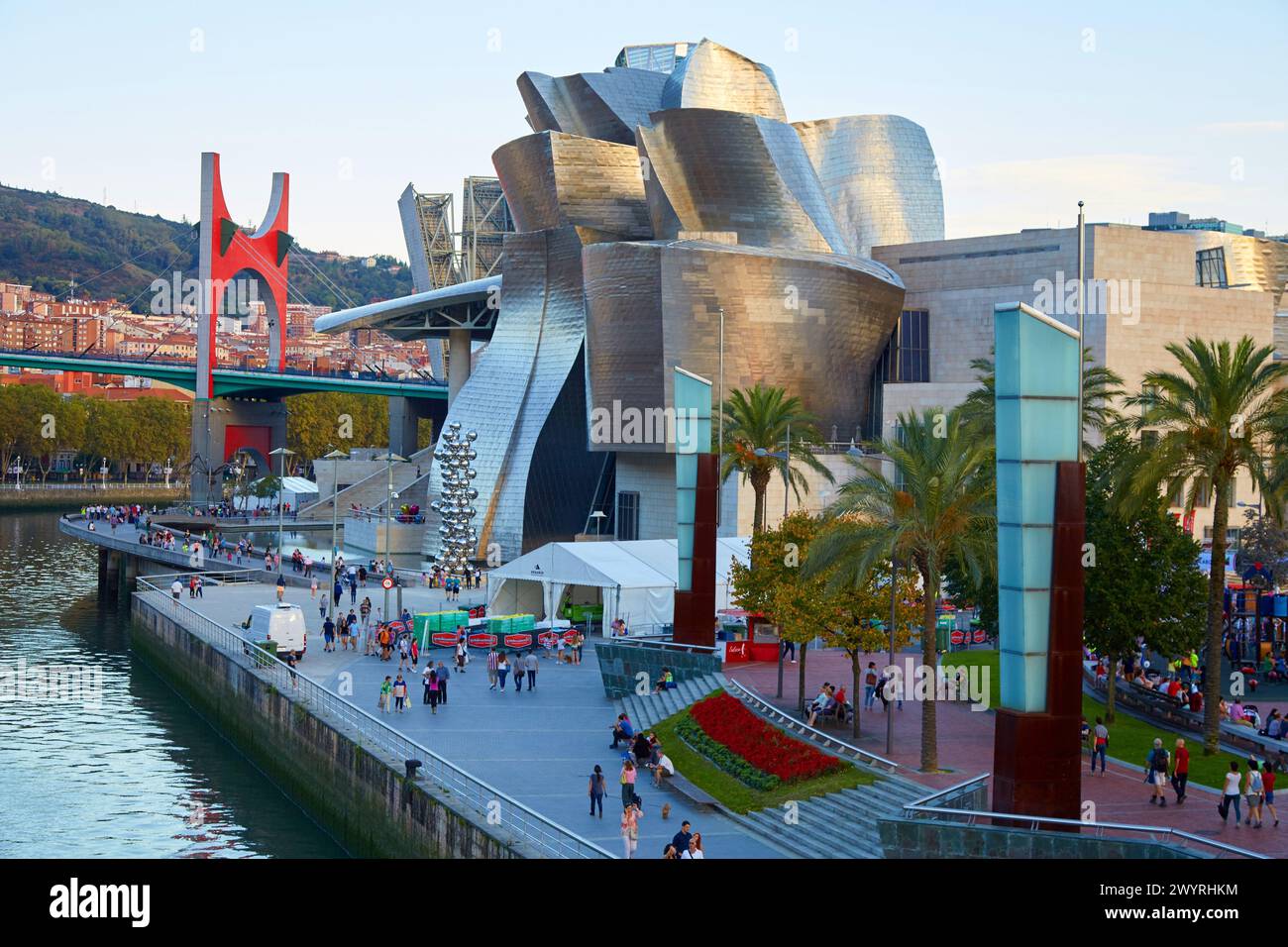 Guggenheim Museum, Abandoibarra, Bilbao, Bizkaia, Basque Country, Spain Stock Photo - Alamy