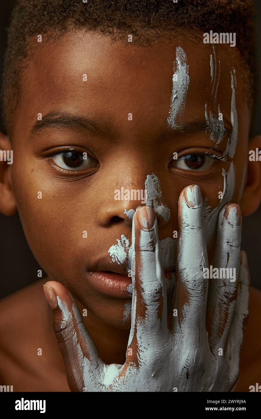 Earth pain hi-res stock photography and images - Alamy