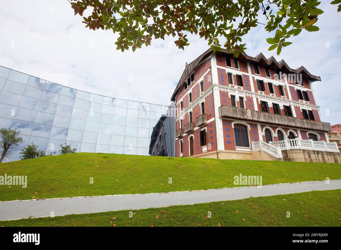Cristobal Balenciaga Museoa (Balenciaga Museum), Getaria, Gipuzkoa ...