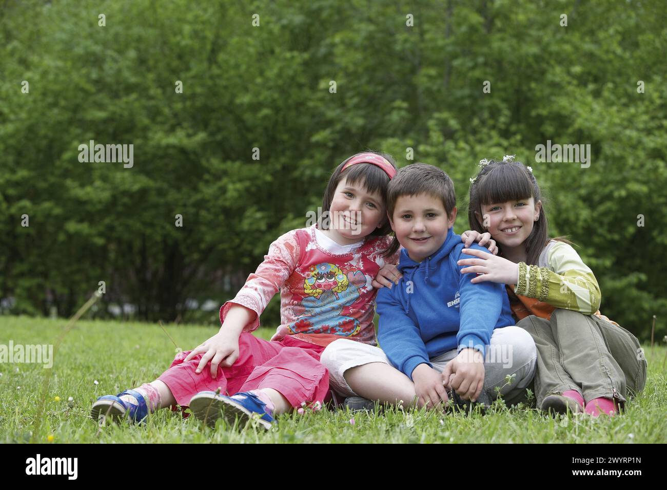 Male friends facial expressions hi-res stock photography and images - Alamy