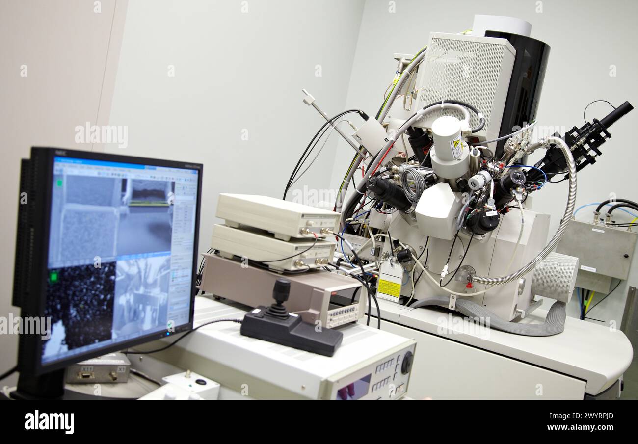 Set up of the FIB, Focused-Ion-Beam Nanofabrication Laboratory, Dual-Beam Focused-Ion-Beam FIB ...