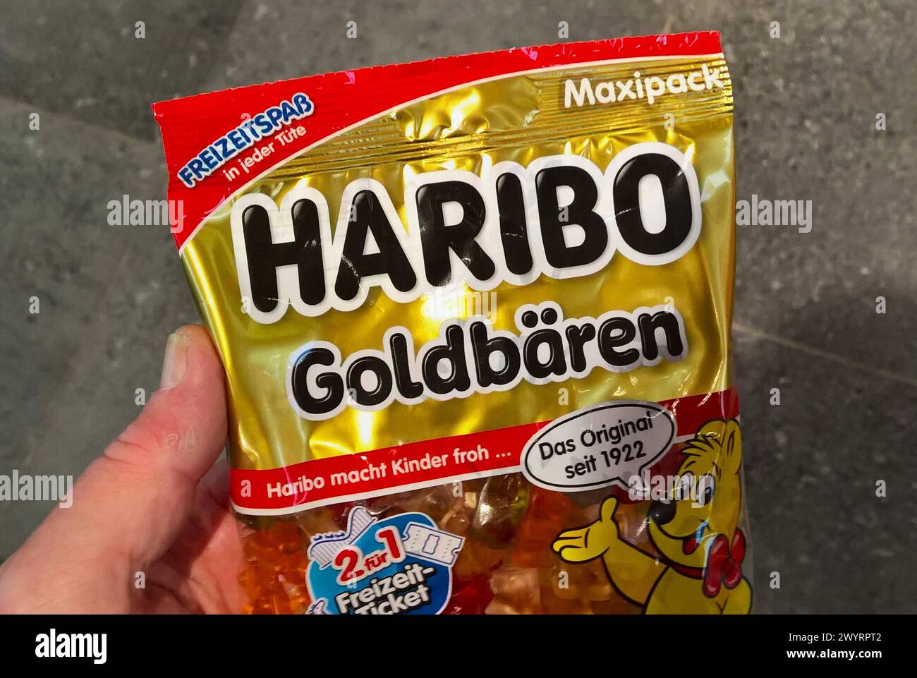 Die Haribo-Holding GmbH und Co KG ist ein deutscher Süsswarenkonzern ...