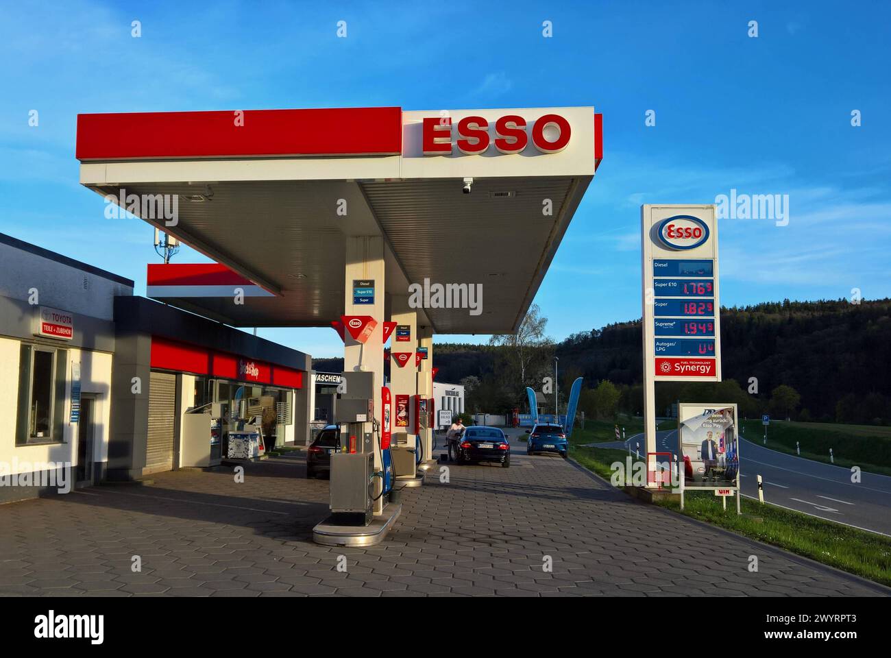 Esso 1950 hi-res stock photography and images - Alamy