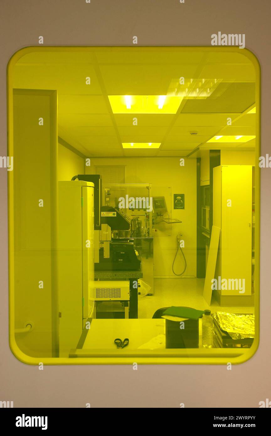 Photolithography hi-res stock photography and images - Alamy