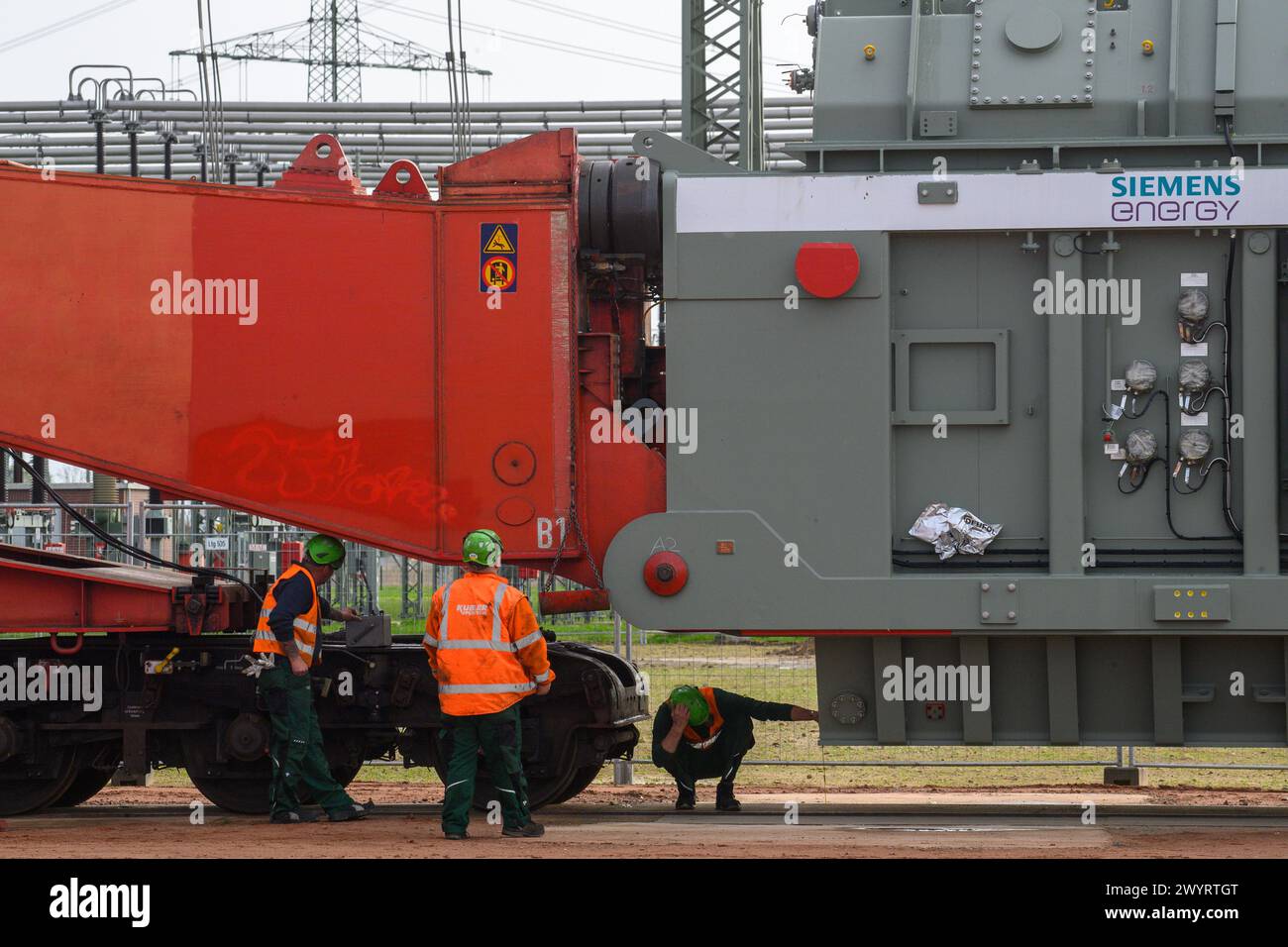 Transformer 2024 hi-res stock photography and images - Alamy