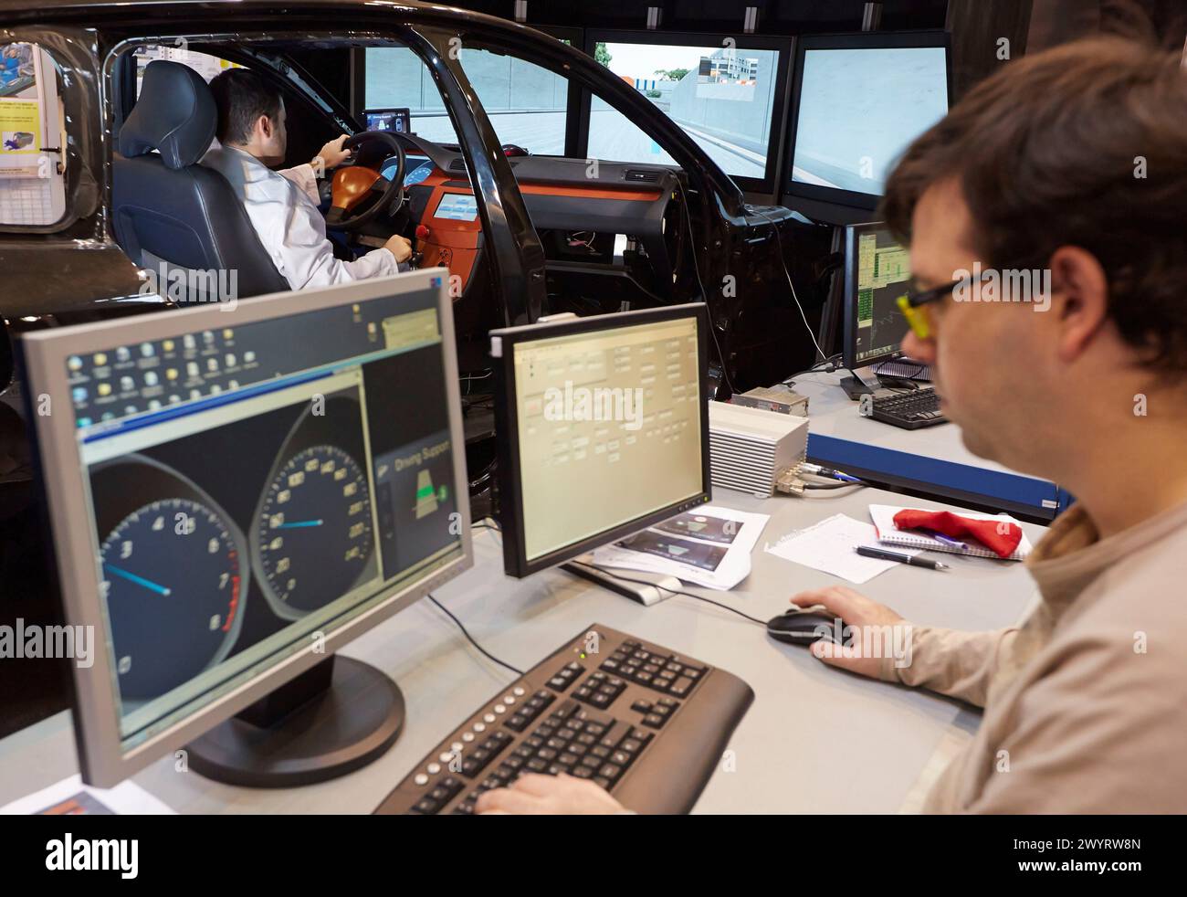 Driving Simulator Test Validation of eco-driving systems, platooning ...