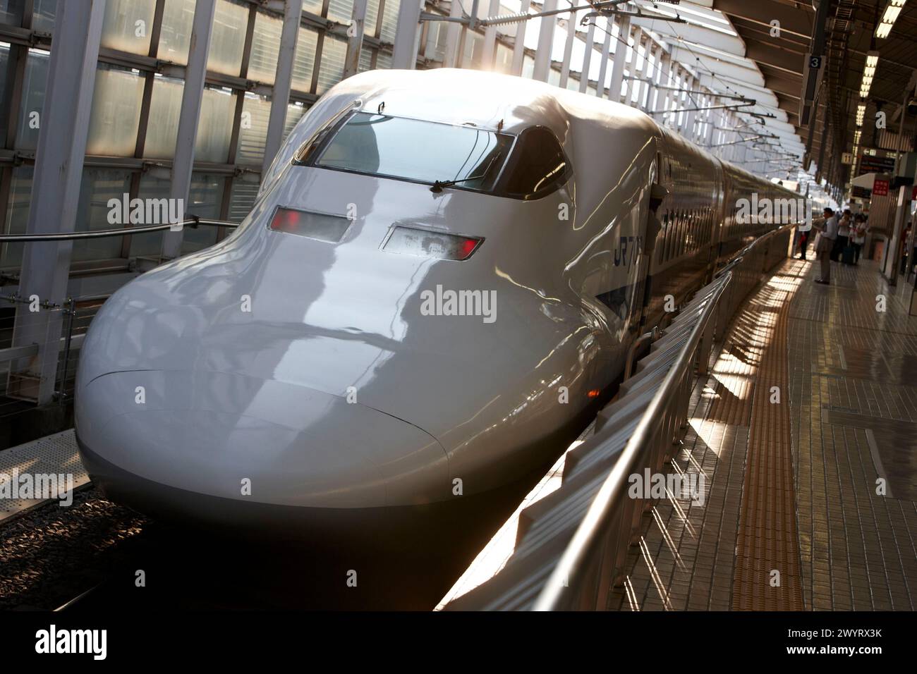 Shinkansen high speed train, Railway station, Kyoto, Japan Stock Photo - Alamy