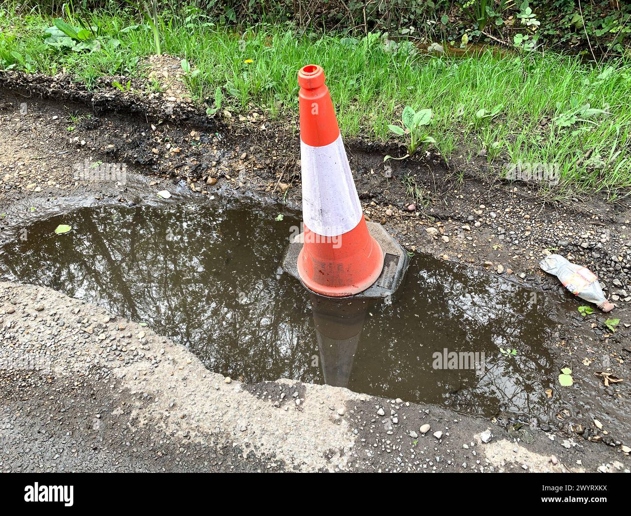 Hs2 potholes fund hi-res stock photography and images - Alamy