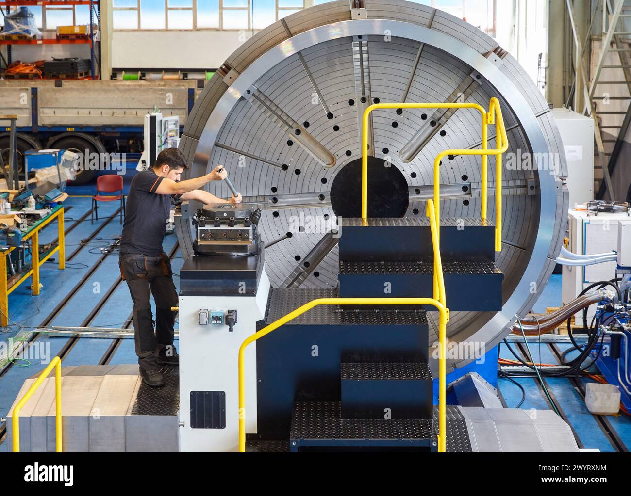 Machining Centre, CNC, Horizontal turning and Milling lathe. Design ...