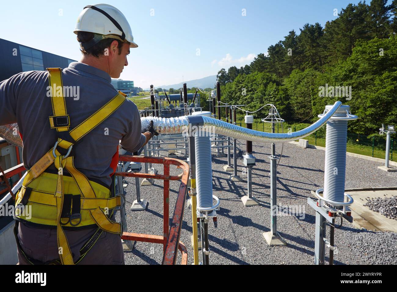Underground electrical substation hi-res stock photography and images ...