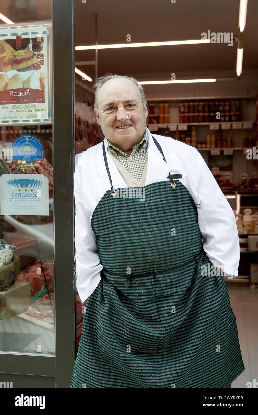 San men butcher hi-res stock photography and images - Alamy