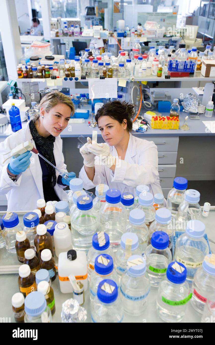 R+D department, biopharmaceutical lab, development and production of ...