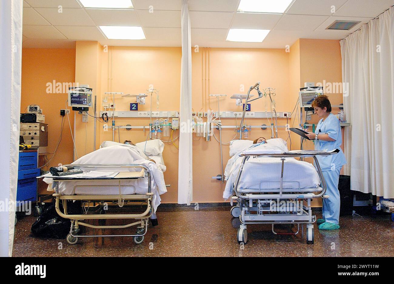 Resuscitation boxes at ICU, surgery area of hospital Stock Photo - Alamy