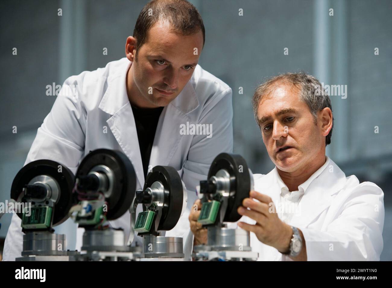 Designers working on robot wheels. Fatronik Foundation, Research ...