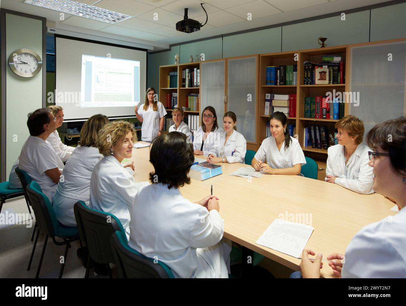 Medical meeting, clinical session, Meeting room, Hospital Donostia, San ...