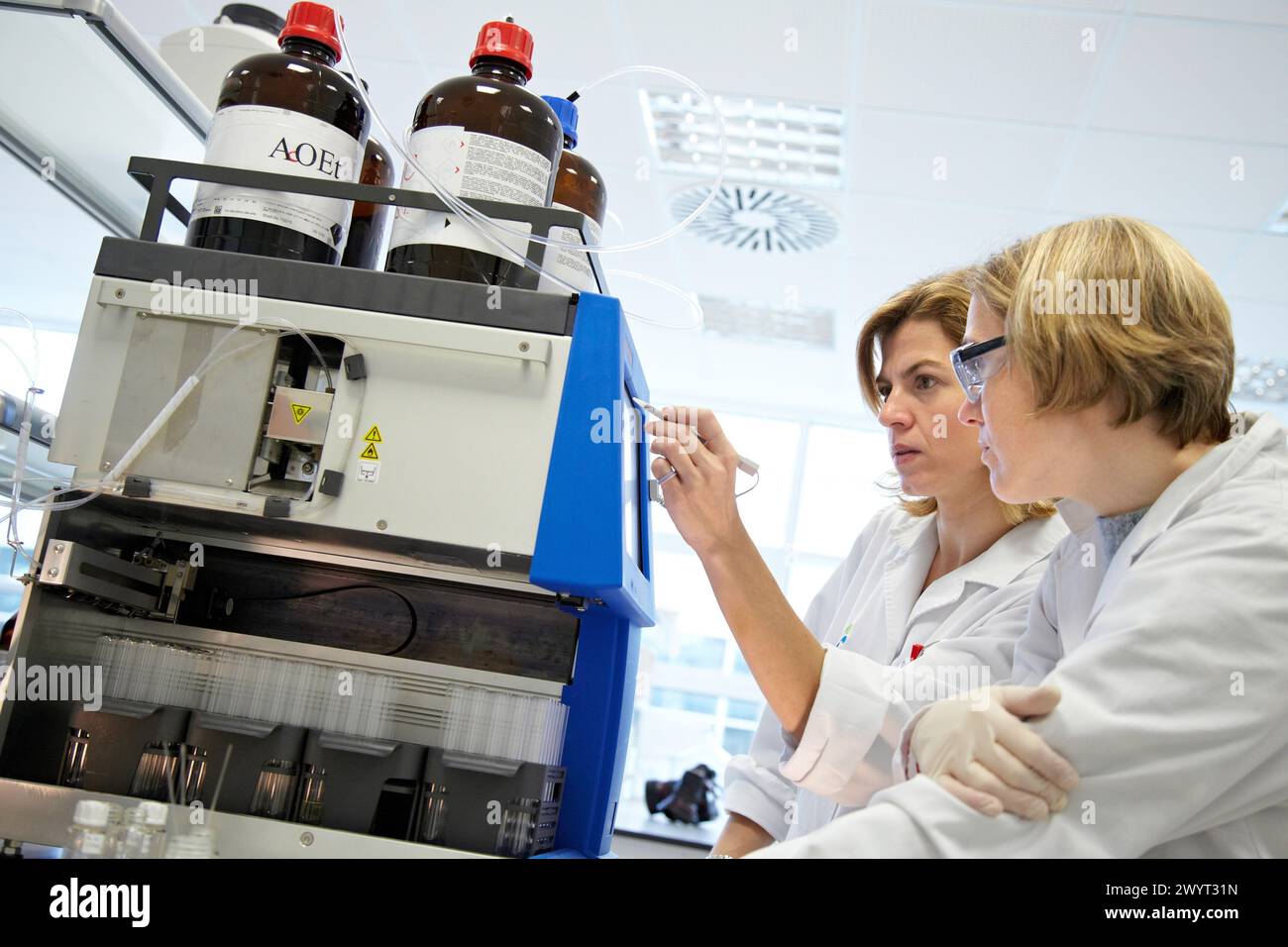 Flash chromatography, method used to purify individual chemical ...