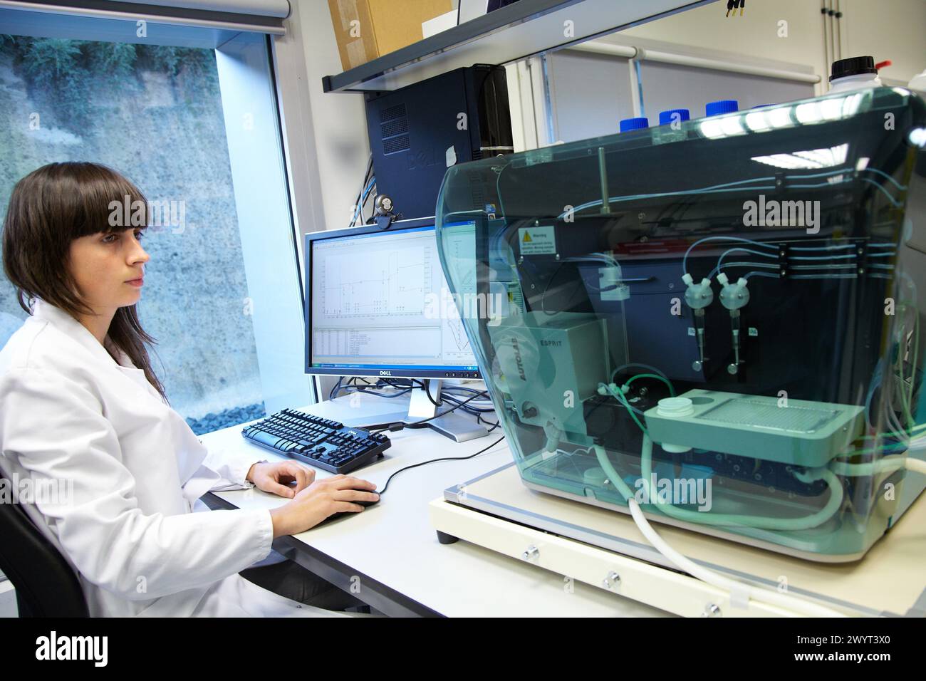 SPR (Surface plasmon resonance), Bioengineering and Microbiology ...