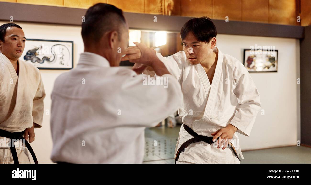 Block dojo hi-res stock photography and images - Alamy