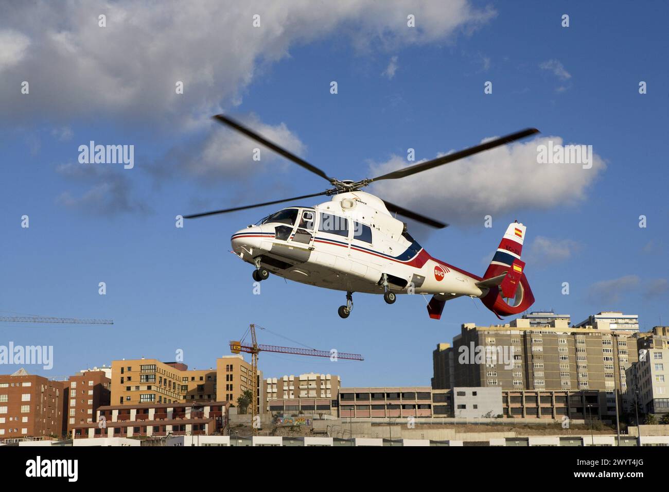 Hospital, Helicopter for transfer of patients Stock Photo - Alamy